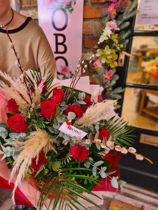 Twelve Red Roses Bouquet – buy online or call 01691 653980 Twelve Red Roses Bouquet – buy online or call 01691 653980